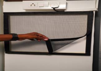 Black and White Screens